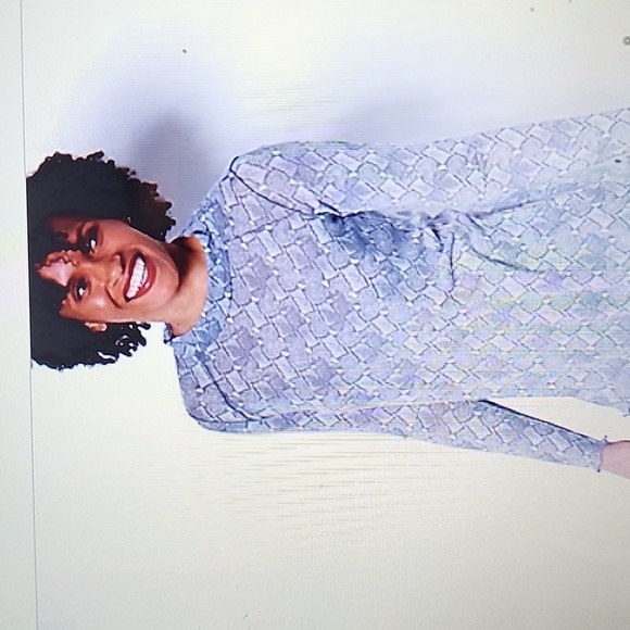 LOGO by Lori Goldstein | Tops | Logo Layers By Lori Goldstein Printed ...